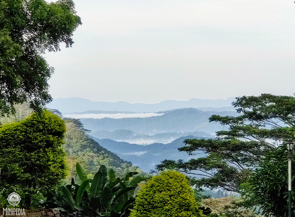 Mountain Views and Hidden Waterfalls. Gammaduwa Sri Lanka – Mihipedia.lk