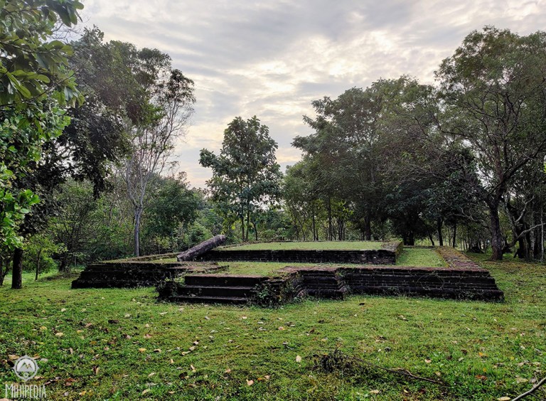 Where Aliens May Have Tread. Danigala Rock Sri Lanka – Mihipedia.lk
