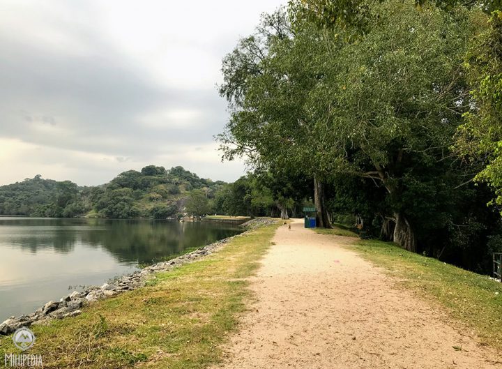 Ancient Temple and Man-Made Tank. Mahiyangana Sri Lanka – Mihipedia.lk