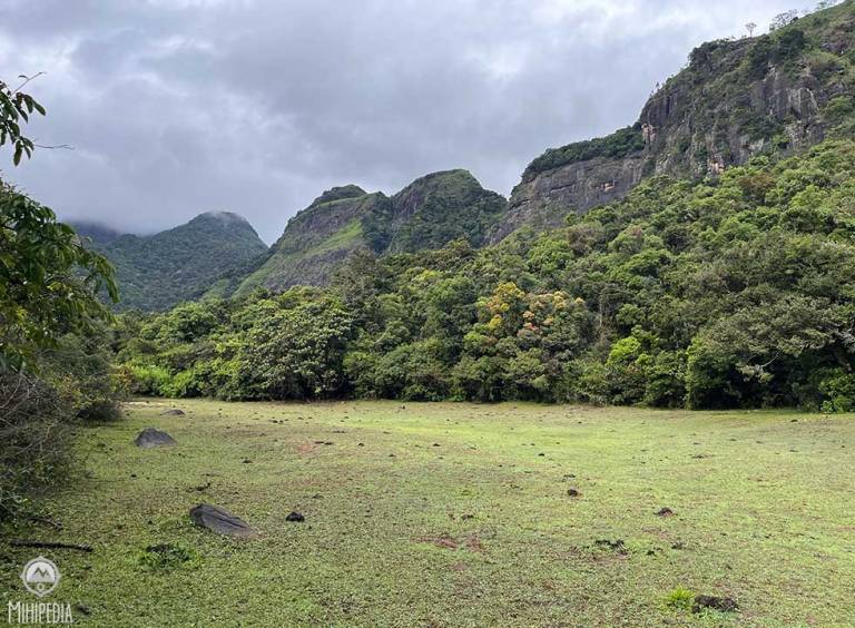 Trekking to Asia’s Smallest Village. Walpolamulla Sri Lanka – Mihipedia.lk