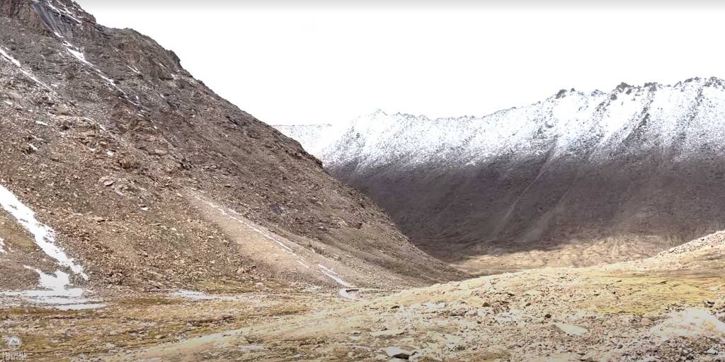 A Cold Ride Through History and Nature. Chang La Pass Ladakh – Mihipedia.lk